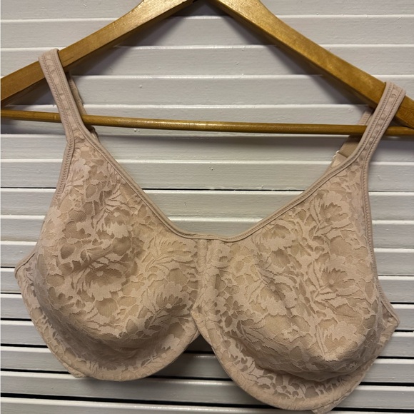Bali | Intimates & Sleepwear | Bali Floral 36ddd Lace Cream Bra | Poshmark